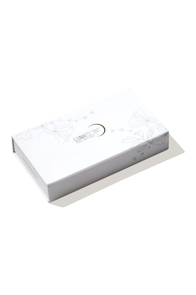 LUNAESCENT Case Study | PackMojo